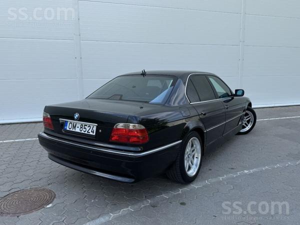 Melns BMW 740 2000 Rīga, ar dzinēja tilpumu 4.00 L un nobraukumu 0 tūkst. km par 12000 €, foto 7 vietnē AUTOMOTO.COM.LV