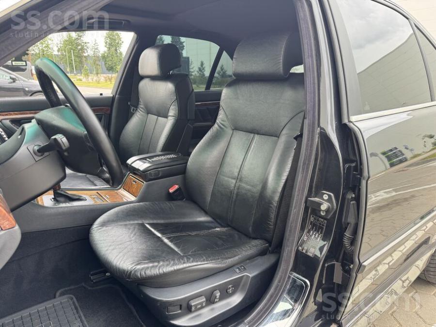 Black BMW 740 2000 in Riga, with an engine capacity of 4.00 L and mileage of 0 thousand km for 12000 €, photo 13 on AUTOMOTO.COM.LV