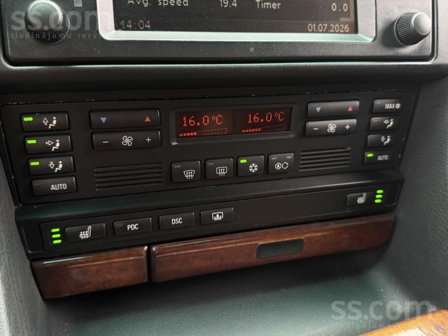 Black BMW 740 2000 in Riga, with an engine capacity of 4.00 L and mileage of 0 thousand km for 12000 €, photo 18 on AUTOMOTO.COM.LV