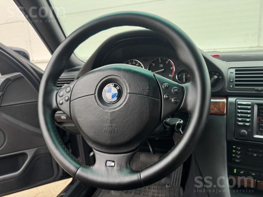 Black BMW 740 2000 in Riga, with an engine capacity of 4.00 L and mileage of 0 thousand km for 12000 €, photo 20 on AUTOMOTO.COM.LV
