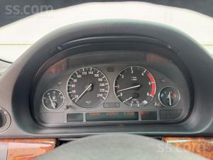 Black BMW 740 2000 in Riga, with an engine capacity of 4.00 L and mileage of 0 thousand km for 12000 €, photo 21 on AUTOMOTO.COM.LV