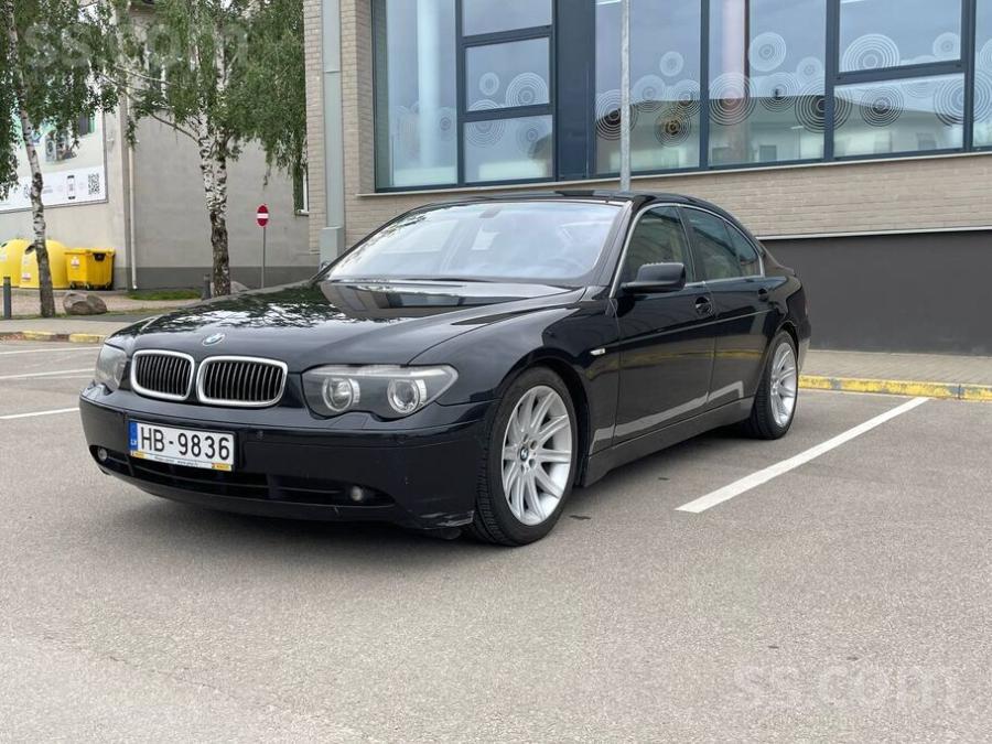 Black BMW 740 2002 in Bauska, with an engine capacity of 4.00 L and mileage of 400 thousand km for 3950 €, photo 4 on AUTOMOTO.COM.LV