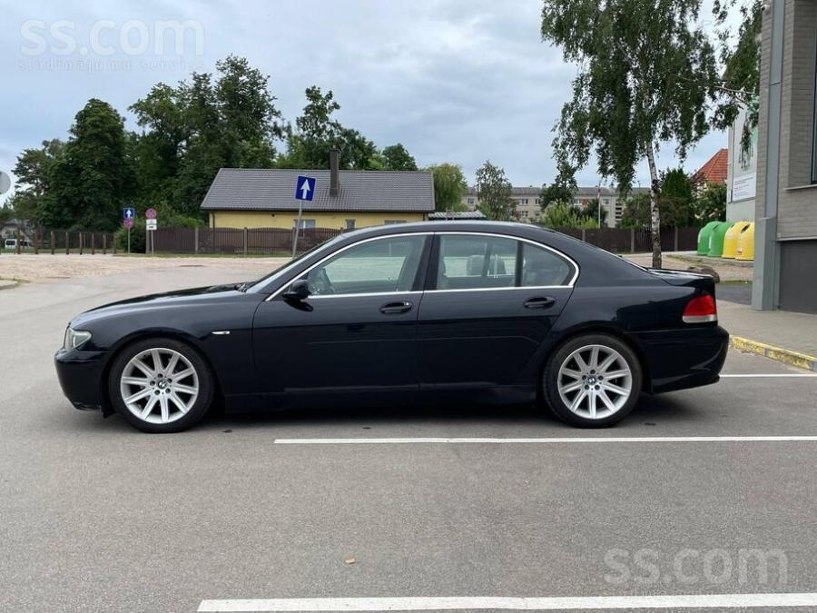 Black BMW 740 2002 in Bauska, with an engine capacity of 4.00 L and mileage of 400 thousand km for 3950 €, photo 7 on AUTOMOTO.COM.LV