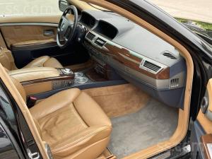 Black BMW 740 2002 in Bauska, with an engine capacity of 4.00 L and mileage of 400 thousand km for 3950 €, photo 11 on AUTOMOTO.COM.LV