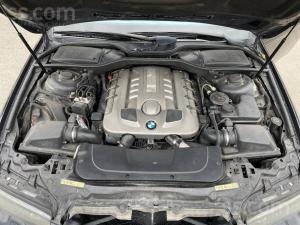 Black BMW 740 2002 in Bauska, with an engine capacity of 4.00 L and mileage of 400 thousand km for 3950 €, photo 16 on AUTOMOTO.COM.LV