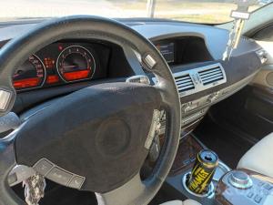 Melns BMW 740 2005 Rīga, ar dzinēja tilpumu 4.00 L un nobraukumu 280 tūkst. km par 4600 €, foto 8 vietnē AUTOMOTO.COM.LV
