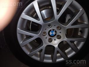 Melns BMW 740 2005 Rīga, ar dzinēja tilpumu 4.00 L un nobraukumu 280 tūkst. km par 4600 €, foto 14 vietnē AUTOMOTO.COM.LV