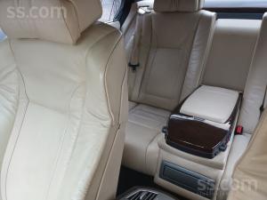 Melns BMW 740 2005 Rīga, ar dzinēja tilpumu 4.00 L un nobraukumu 280 tūkst. km par 4600 €, foto 17 vietnē AUTOMOTO.COM.LV