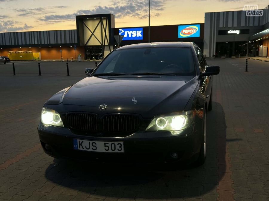 Черный БМВ 740 2005 в Клайпеда, объемом двигателя 4.00 л и пробегом 274 тыс. км за 3900 €, фото 4 на AUTOMOTO.COM.LV