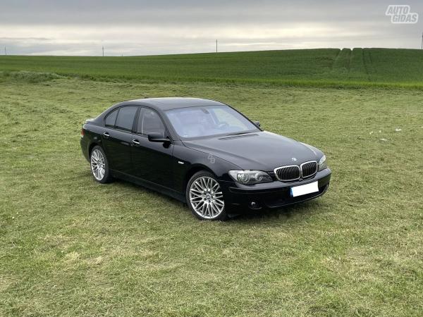 Black BMW 740 2006 in Radviliskis, with an engine capacity of 4.00 L and mileage of 270 thousand km for 7000 €, photo 1 on AUTOMOTO.COM.LV