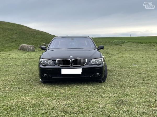Black BMW 740 2006 in Radviliskis, with an engine capacity of 4.00 L and mileage of 270 thousand km for 7000 €, photo 8 on AUTOMOTO.COM.LV
