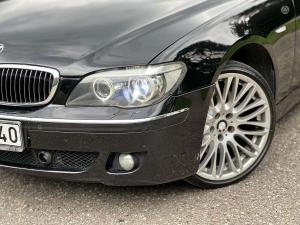 Black BMW 740 2006 in Vilnius, with an engine capacity of 4.00 L and mileage of 365 thousand km for 3100 €, photo 4 on AUTOMOTO.COM.LV