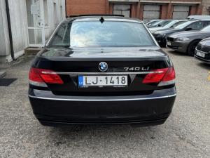 Black BMW 740 2007 in Riga, with an engine capacity of 4.00 L and mileage of 69 thousand km for 7490 €, photo 20 on AUTOMOTO.COM.LV