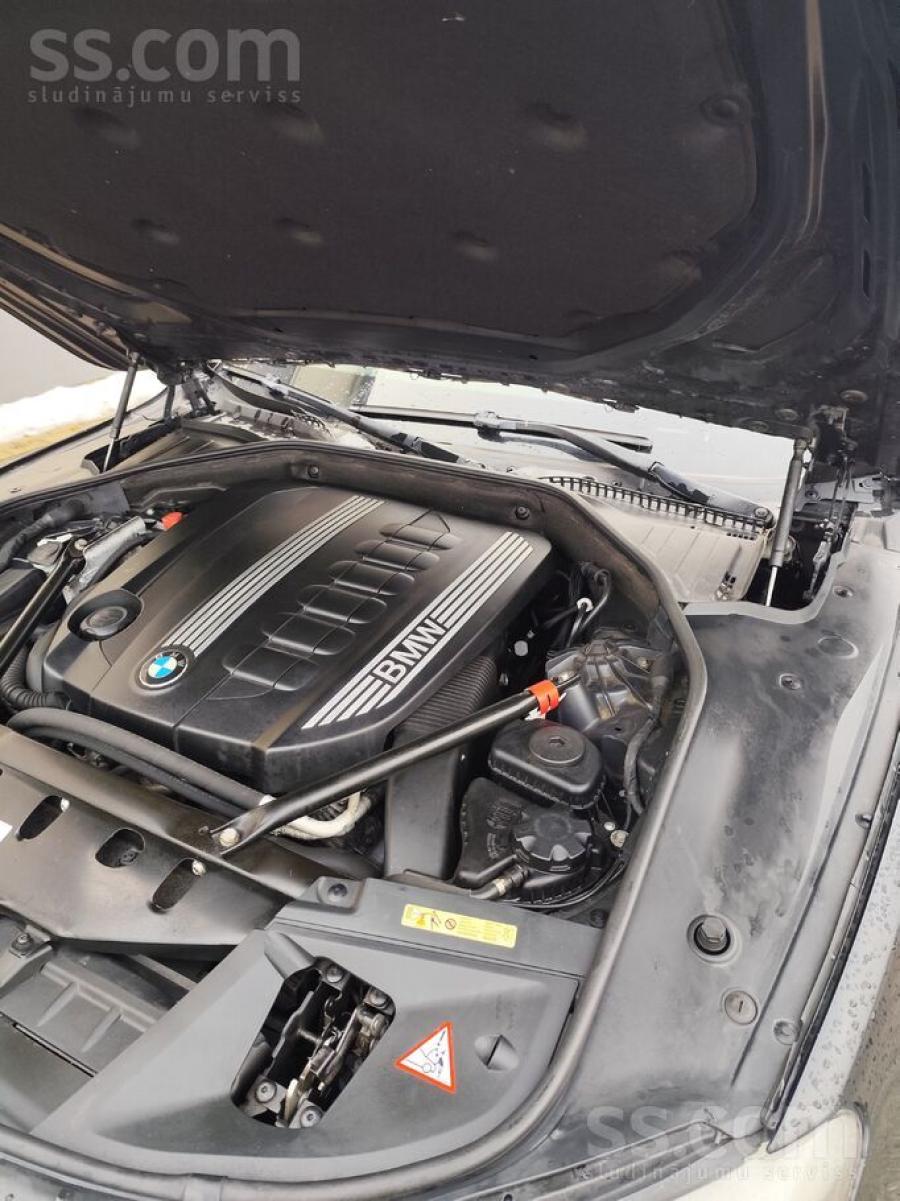 Melns BMW 740 2009 Cēsis, ar dzinēja tilpumu 3.00 L un nobraukumu 315 tūkst. km par 9800 €, foto 10 vietnē AUTOMOTO.COM.LV