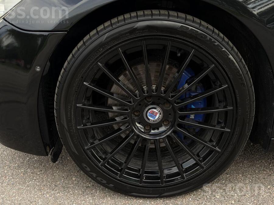 Melns BMW 740 2009 Rīga, ar dzinēja tilpumu 3.00 L un nobraukumu 289 tūkst. km par 10990 €, foto 28 vietnē AUTOMOTO.COM.LV