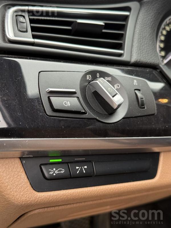 Melns BMW 740 2010 Aizkraukle, ar dzinēja tilpumu 3.00 L un nobraukumu 0 tūkst. km par 7450 €, foto 11 vietnē AUTOMOTO.COM.LV