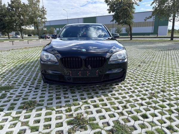 Черный БМВ 740 2010 в Шяуляй, объемом двигателя 3.00 л и пробегом 338 тыс. км за 8000 €, фото 8 на AUTOMOTO.COM.LV