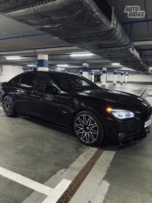Melns BMW 740 2010 Viļņa, ar dzinēja tilpumu 3.00 L un nobraukumu 286 tūkst. km par 11800 €, foto 6 vietnē AUTOMOTO.COM.LV