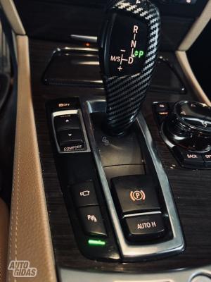 Melns BMW 740 2010 Viļņa, ar dzinēja tilpumu 3.00 L un nobraukumu 286 tūkst. km par 11800 €, foto 18 vietnē AUTOMOTO.COM.LV