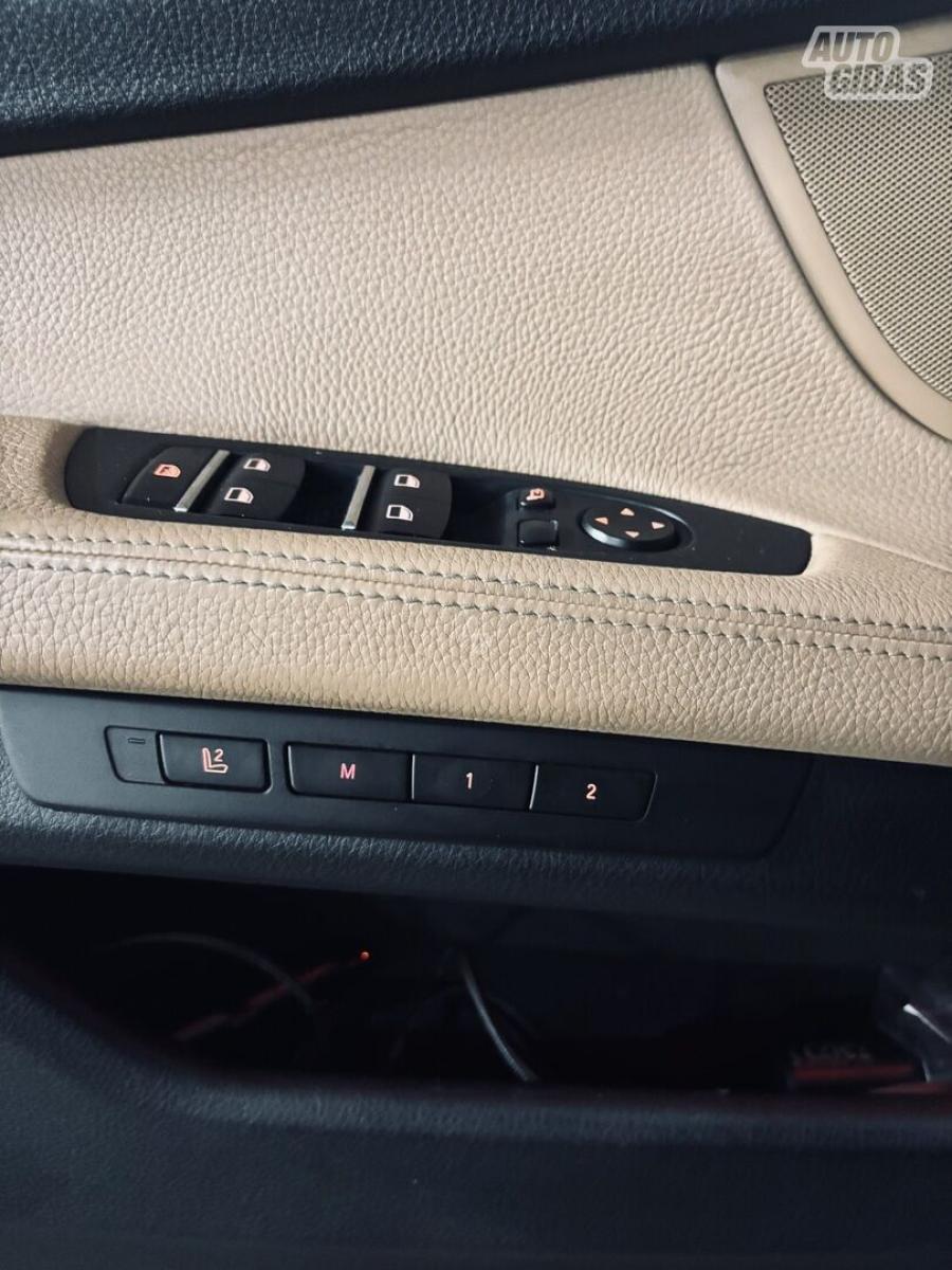 Melns BMW 740 2010 Viļņa, ar dzinēja tilpumu 3.00 L un nobraukumu 286 tūkst. km par 11800 €, foto 23 vietnē AUTOMOTO.COM.LV