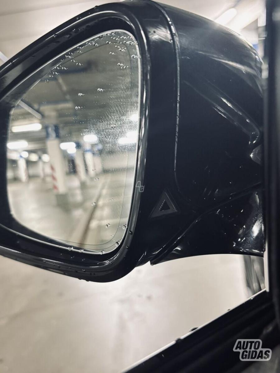 Melns BMW 740 2010 Viļņa, ar dzinēja tilpumu 3.00 L un nobraukumu 286 tūkst. km par 11800 €, foto 25 vietnē AUTOMOTO.COM.LV