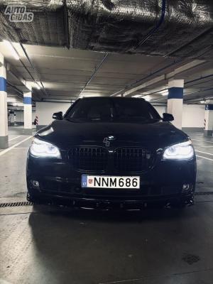 Melns BMW 740 2010 Viļņa, ar dzinēja tilpumu 3.00 L un nobraukumu 286 tūkst. km par 11800 €, foto 33 vietnē AUTOMOTO.COM.LV