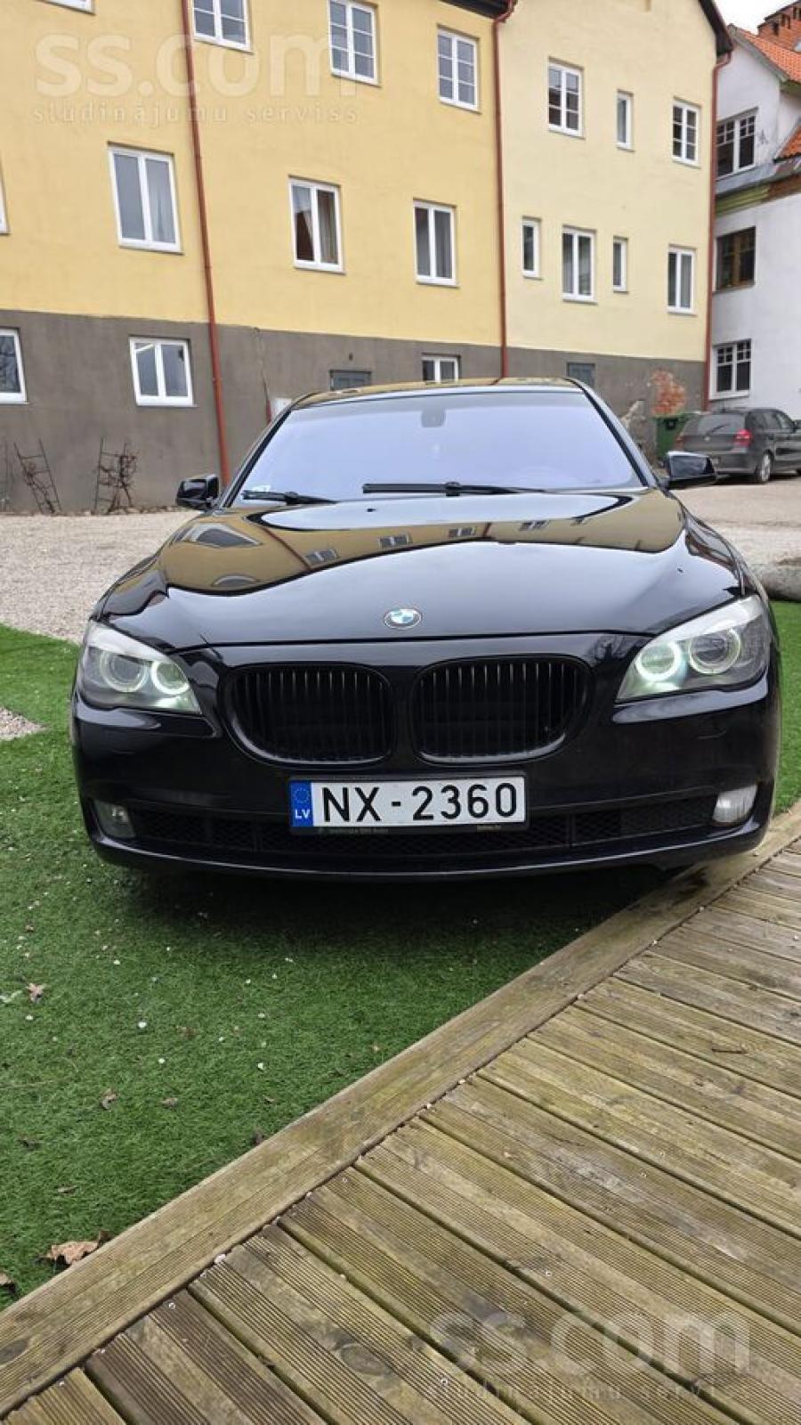 Черный БМВ 740 2010 в Талси, объемом двигателя 3.00 л и пробегом 315 тыс. км за 12000 €, фото 9 на AUTOMOTO.COM.LV