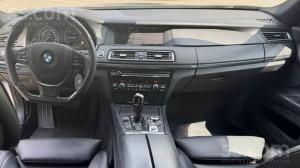 Black BMW 740 2010 in Riga, with an engine capacity of 3.00 L and mileage of 262 thousand km for 12400 €, photo 6 on AUTOMOTO.COM.LV