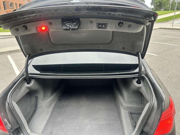 Melns BMW 740 2010 Klaipėda, ar dzinēja tilpumu 2.99 L un nobraukumu 296 tūkst. km par 11000 €, foto 9 vietnē AUTOMOTO.COM.LV