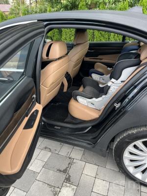 Melns BMW 740 2010 Rīga, ar dzinēja tilpumu 3.00 L un nobraukumu 310 tūkst. km par 11900 €, foto 7 vietnē AUTOMOTO.COM.LV
