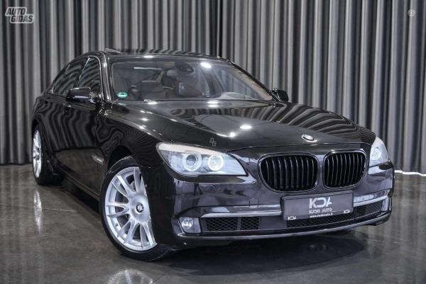 Melns BMW 740 2011 Marijampole, ar dzinēja tilpumu 3.00 L un nobraukumu 219 tūkst. km par 13850 €, foto 2 vietnē AUTOMOTO.COM.LV