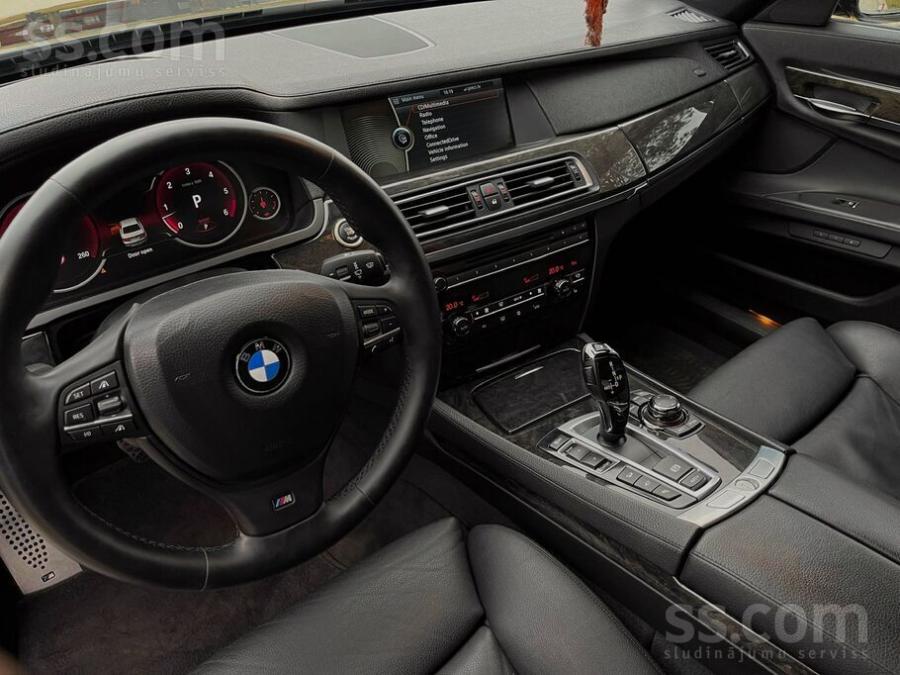 Melns BMW 740 2011 Talsi, ar dzinēja tilpumu 3.00 L un nobraukumu 260 tūkst. km par 15000 €, foto 6 vietnē AUTOMOTO.COM.LV