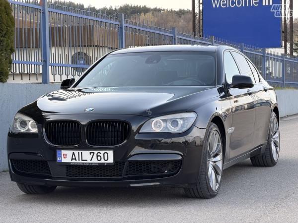 Black BMW 740 2011 in Vilnius, with an engine capacity of 3.00 L and mileage of 260 thousand km for 15000 €, photo 1 on AUTOMOTO.COM.LV