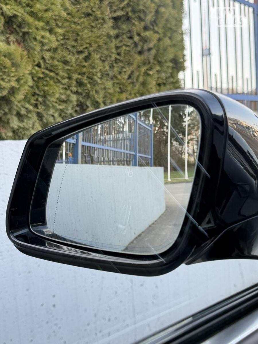 Melns BMW 740 2011 Viļņa, ar dzinēja tilpumu 3.00 L un nobraukumu 260 tūkst. km par 15000 €, foto 14 vietnē AUTOMOTO.COM.LV