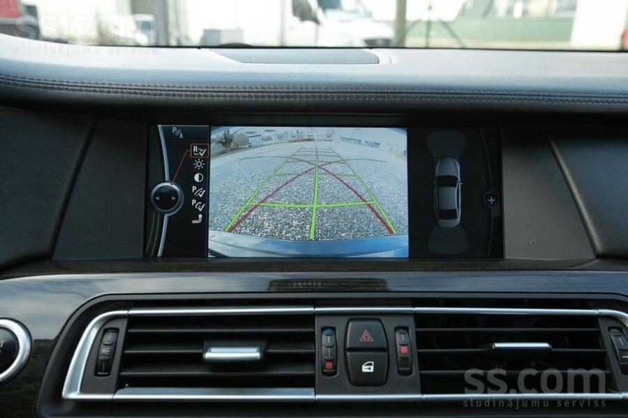 Melns BMW 740 2011 Rīga, ar dzinēja tilpumu 3.00 L un nobraukumu 169 tūkst. km par 15990 €, foto 13 vietnē AUTOMOTO.COM.LV