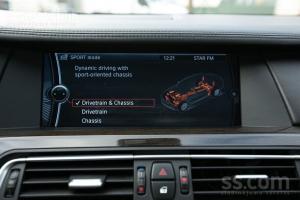 Melns BMW 740 2011 Rīga, ar dzinēja tilpumu 3.00 L un nobraukumu 169 tūkst. km par 15990 €, foto 14 vietnē AUTOMOTO.COM.LV