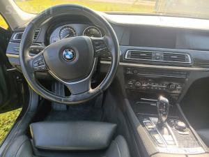 Melns BMW 740 2011 Ogre, ar dzinēja tilpumu 3.00 L un nobraukumu 262 tūkst. km par 12000 €, foto 14 vietnē AUTOMOTO.COM.LV