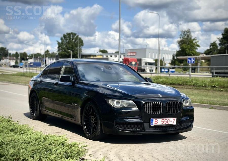 Melns BMW 740 2011 Rēzekne, ar dzinēja tilpumu 3.00 L un nobraukumu 361 tūkst. km par 9990 €, foto 4 vietnē AUTOMOTO.COM.LV