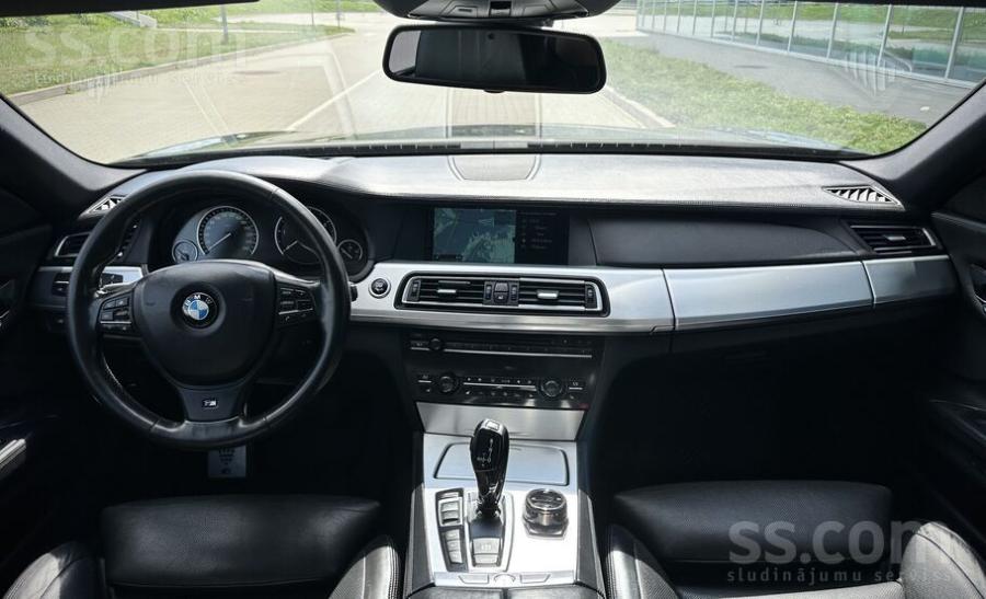 Melns BMW 740 2011 Rēzekne, ar dzinēja tilpumu 3.00 L un nobraukumu 361 tūkst. km par 9990 €, foto 11 vietnē AUTOMOTO.COM.LV