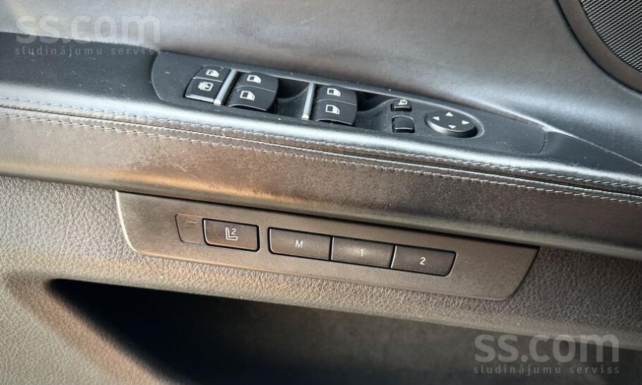 Melns BMW 740 2011 Rēzekne, ar dzinēja tilpumu 3.00 L un nobraukumu 361 tūkst. km par 9990 €, foto 19 vietnē AUTOMOTO.COM.LV
