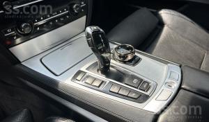 Melns BMW 740 2011 Rēzekne, ar dzinēja tilpumu 3.00 L un nobraukumu 361 tūkst. km par 9990 €, foto 26 vietnē AUTOMOTO.COM.LV