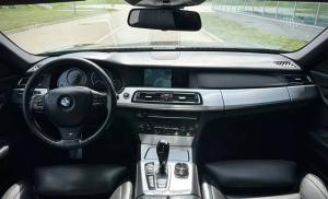 Black BMW 740 2011 in Rezekne, with an engine capacity of 3.00 L and mileage of 361 thousand km for 9990 €, photo 11 on AUTOMOTO.COM.LV