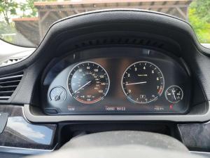 Black BMW 740 2011 in Vilnius, with an engine capacity of 2.98 L and mileage of 144 thousand km for 10000 €, photo 4 on AUTOMOTO.COM.LV