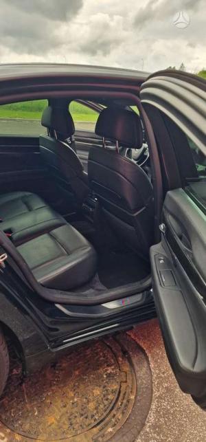 Melns BMW 740 2011 Telšiai, ar dzinēja tilpumu 2.99 L un nobraukumu 226 tūkst. km par 10490 €, foto 18 vietnē AUTOMOTO.COM.LV