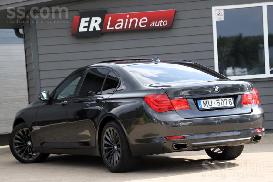 Black BMW 740 2011 in Tukums, with an engine capacity of 3.00 L and mileage of 0 thousand km for 7500 €, photo 5 on AUTOMOTO.COM.LV