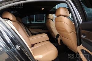 Black BMW 740 2011 in Tukums, with an engine capacity of 3.00 L and mileage of 0 thousand km for 7500 €, photo 18 on AUTOMOTO.COM.LV