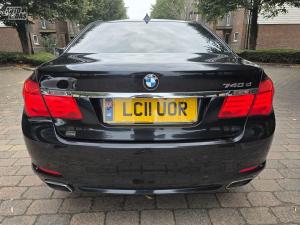 Melns BMW 740 2011 Kauņa, ar dzinēja tilpumu 3.00 L un nobraukumu 308 tūkst. km par 5690 €, foto 6 vietnē AUTOMOTO.COM.LV