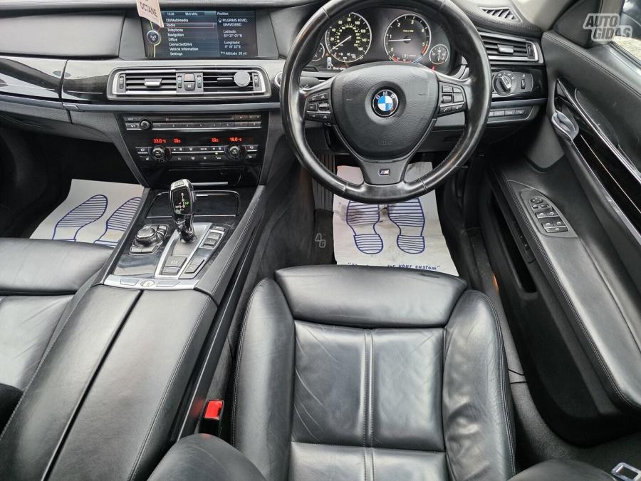 Melns BMW 740 2011 Kauņa, ar dzinēja tilpumu 3.00 L un nobraukumu 308 tūkst. km par 5690 €, foto 21 vietnē AUTOMOTO.COM.LV