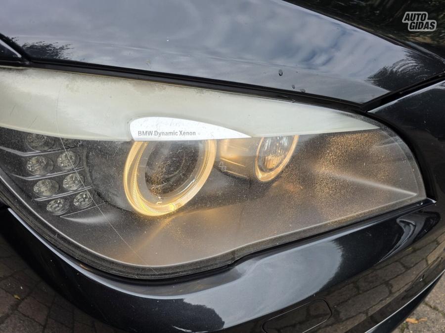 Melns BMW 740 2011 Kauņa, ar dzinēja tilpumu 3.00 L un nobraukumu 308 tūkst. km par 5690 €, foto 36 vietnē AUTOMOTO.COM.LV