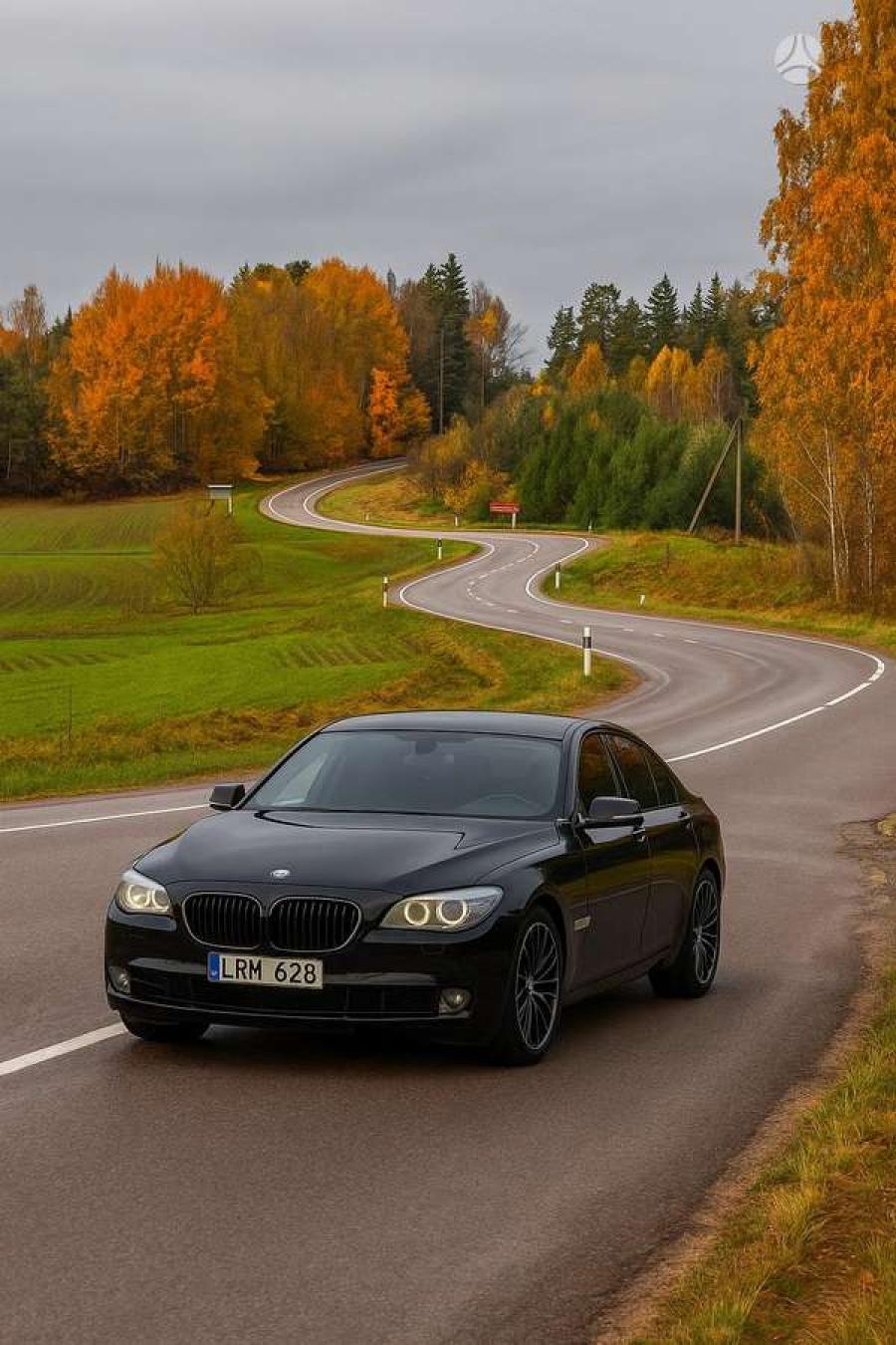 Melns BMW 740 2012 Akmenė, ar dzinēja tilpumu 3.00 L un nobraukumu 285 tūkst. km par 10000 €, foto 9 vietnē AUTOMOTO.COM.LV